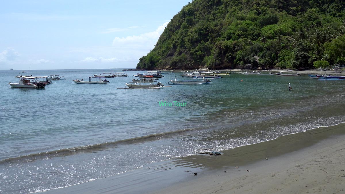 Pantai Labuhan Amuk - Hal Perlu Anda Tahu Sebelum Berkunjung