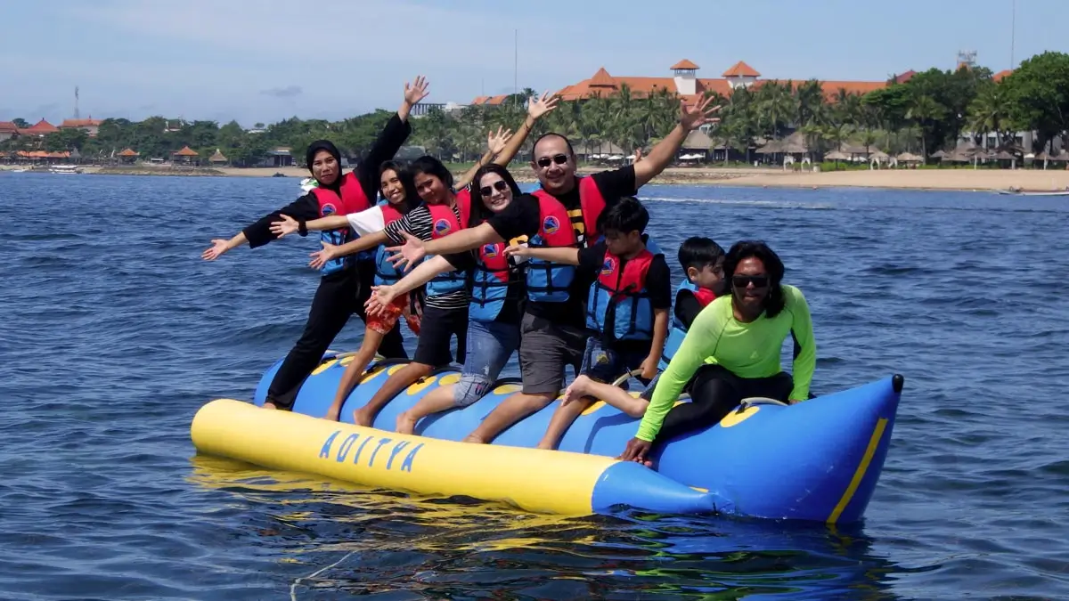 Panduan Banana Boat di Bali untuk pemula